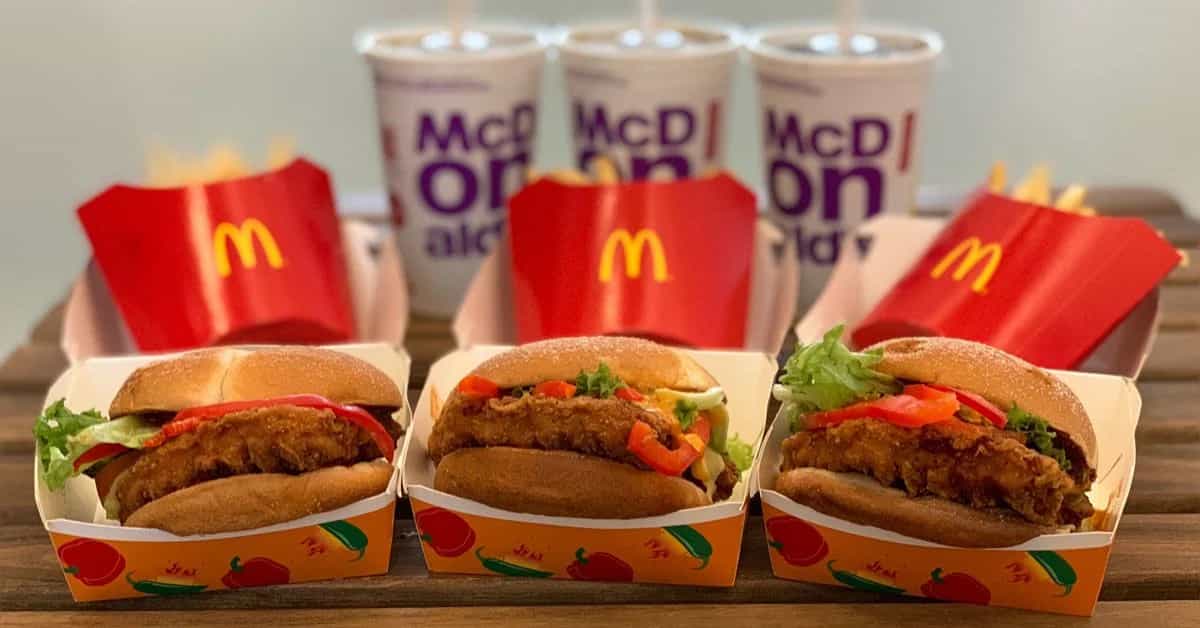 McDonald’s Red Hot Spicy Peppers Burger Review: Spicier Than McSpicy?